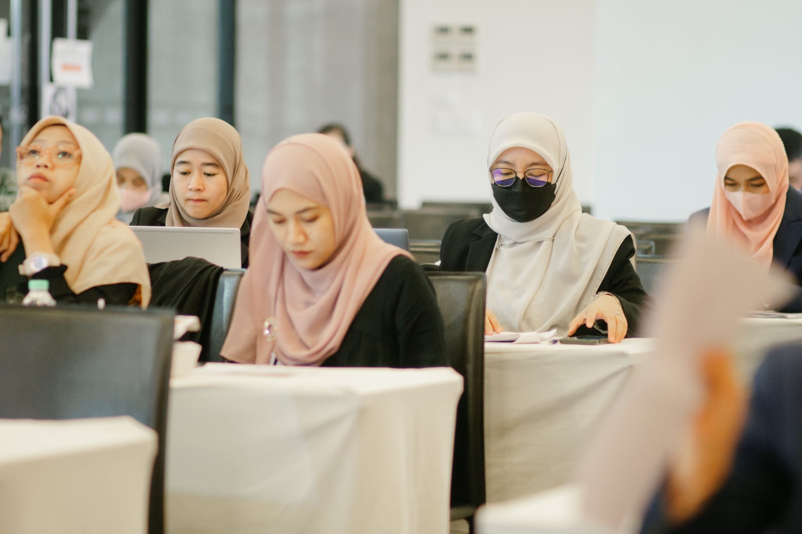 DOSEN PGSD UNIMAR MENGAKRABKAN HALAL UNTUK ANAK SAMPAI KE THAILAND – Program Studi PGSD