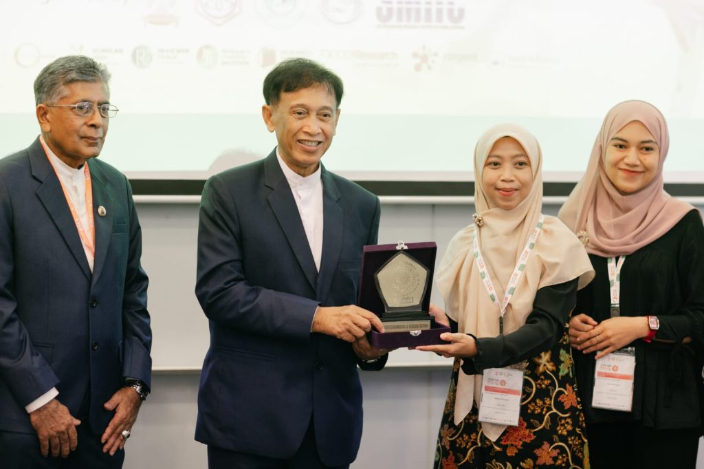 DOSEN PGSD UNIMAR MENGAKRABKAN HALAL UNTUK ANAK SAMPAI KE THAILAND – Program Studi PGSD